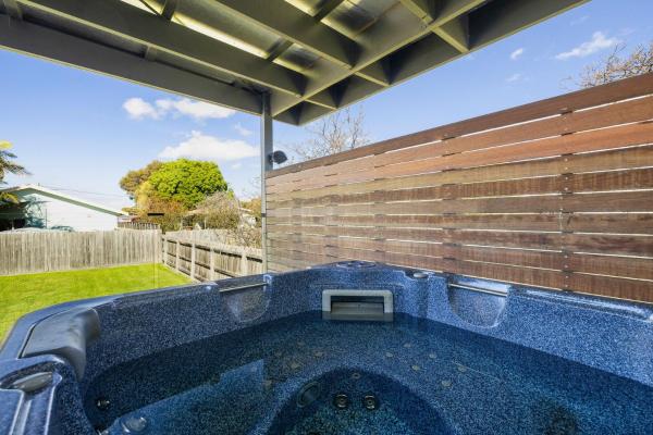 Irving House - Phillip Island