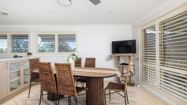 2-5 The Meridian, Corlette - Port Stephens