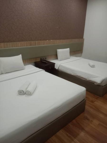 Watermelon Hotel - Miri