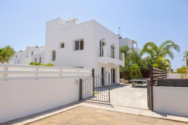Nissini Villa - Nissi Beach
