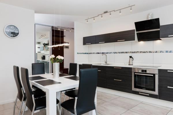 Riverside Apartment With Balcony By Noclegi Renters - Usedom