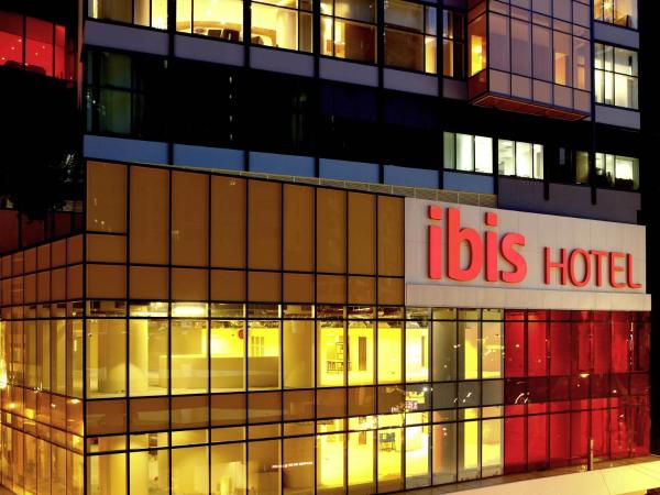 Ibis Hong Kong Central & Sheung Wan - Wan Chai