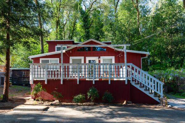 Riverbend Retreat A Wine Country Escape - Healdsburg, CA