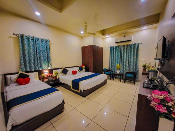 Hotel Paradise Inn - Udaipur