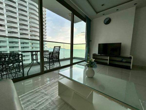 Wong Amat Tower Condominium 1205 - Pattaya City