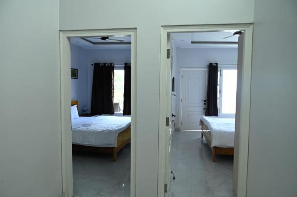 Mansarovar Heritage Inn - Almora