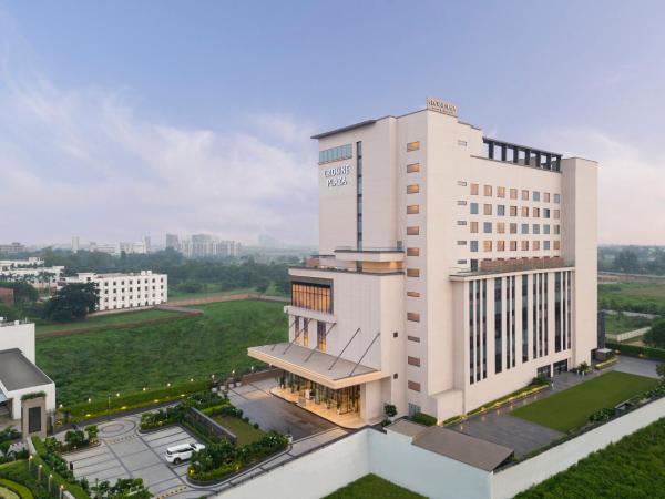 Crowne Plaza Lucknow By Ihg - Lucknow