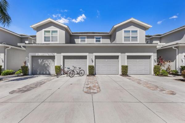 Relaxed Golfside Living With New Furnishings & Scenic Views - Palm Breeze Fairway - Fort Myers, FL
