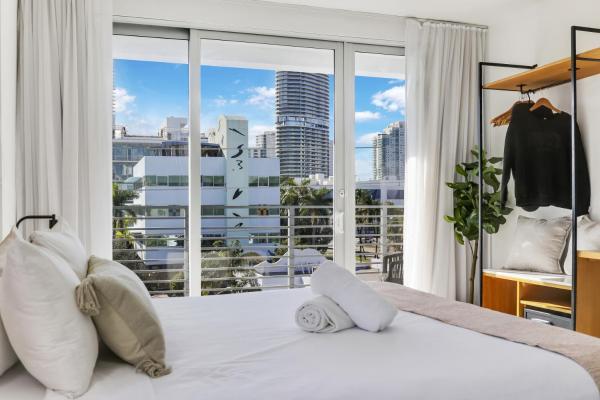 The Meridian Hotel By At Mine Hospitality - South Beach, FL