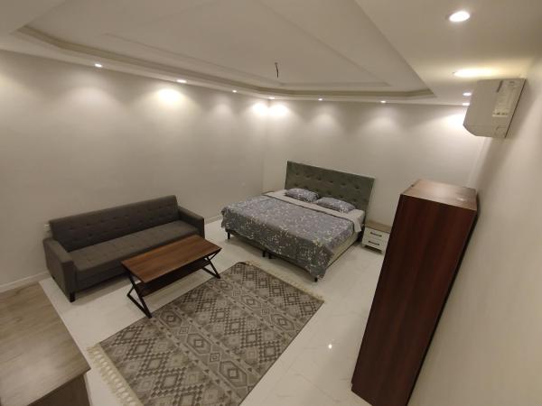 Salam Apartments 4 A Spacious Bedroom Apartment And Bathroom C-4 - Jeddah
