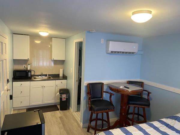 Cozy Studio In Quiet Neighborhood - Bradenton, FL