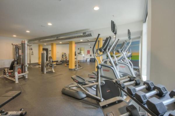 Luxurious Downtown 2 Bedroom 2 Bath With Views 1m - Nashville, TN