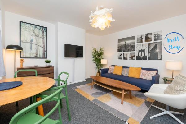 Brett Stays - Modern - All Mod Cons - Smarttv - Bbq - Sleeps 8 - Bristol