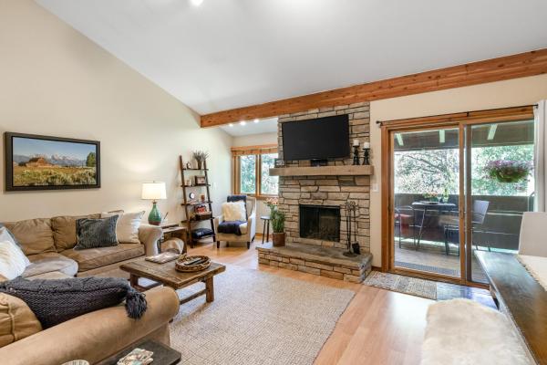 622 Tamarack - Jackson, WY