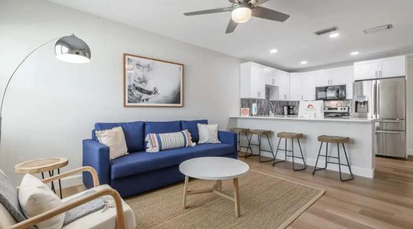 Waterfront - Family & Pet Friendly For 6 - Apollo Beach, FL
