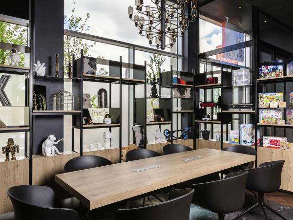 Aparthotel Adagio Access Palaiseau Saclay - Bures-sur-Yvette