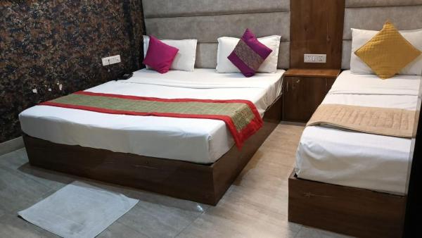Blue Orchid Suites - New Delhi