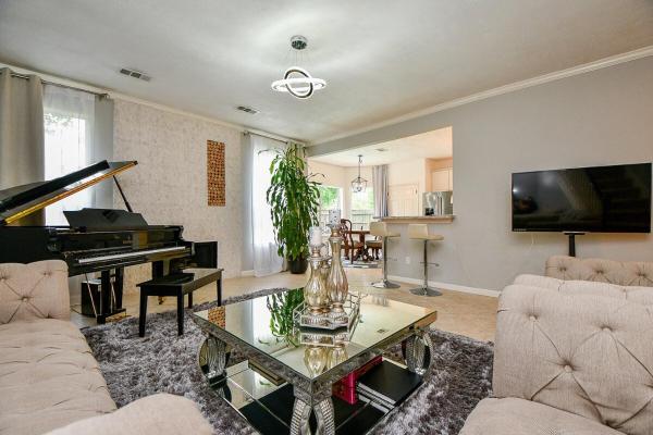 5 Bedrooms With Pool - Willowbrook - Houston