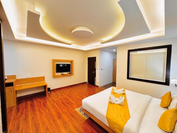 The Continental Gangtok - Pime Location Hotel - Best Rated Property Of 2024-25 - Assam