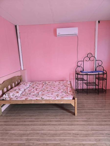 Lola Mamang Resort - 