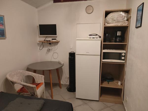 Studio Privatif Avec Jardin - Toulon