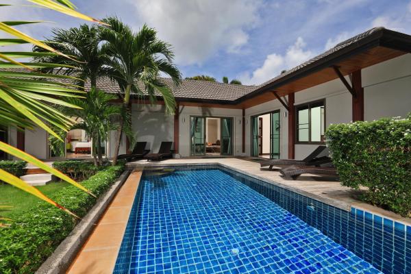 Villa Heni | Private Pool 3br Villa | Naiharn Beach - Kata Beach