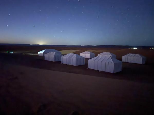 Arawan Luxury Desert Camp At Erg Lihoudi - Mhamid