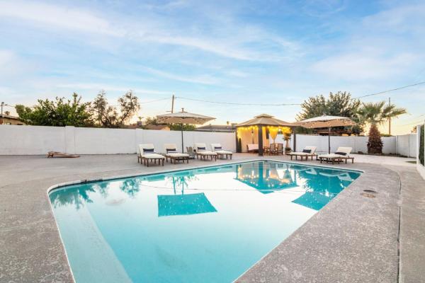 5br With Heated Pool And Bbq - Sleeps 12 - Near Trails - Phoenix, AZ