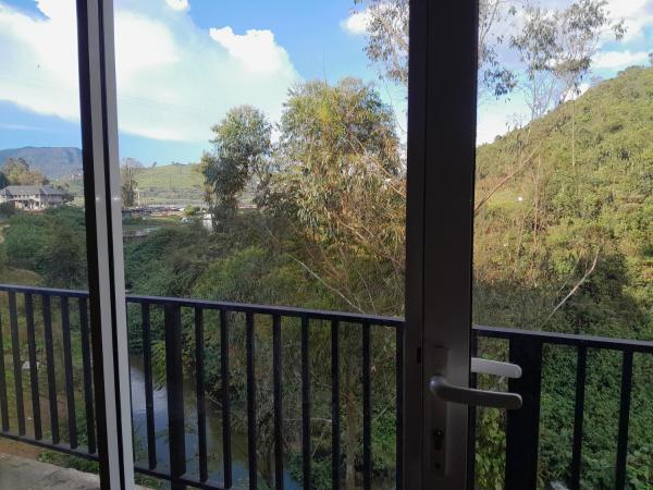 Gregory River View - Nuwara Eliya