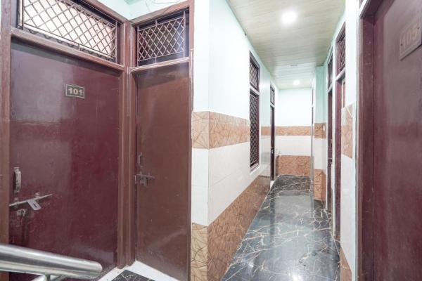 Spot On New Shukla Hotel - Kanpur