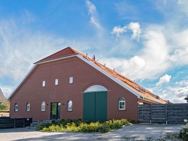 Holiday Apartment No 10 - Greetsiel