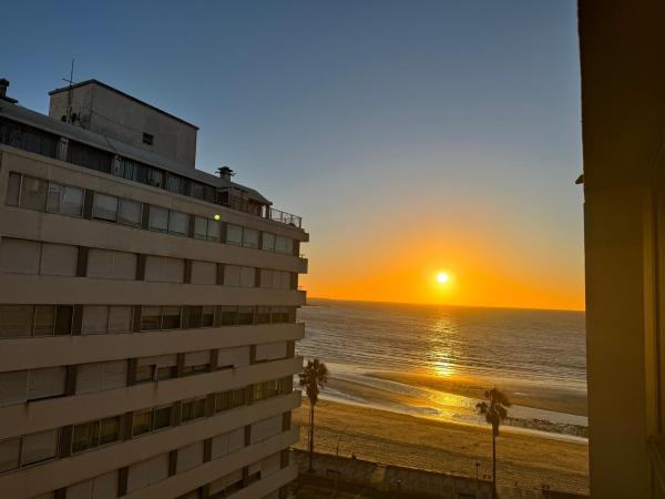 Apartamento En Pocitos Vista Al Mar - Montevideo