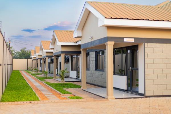 Palms & Pebbles Lodge - 