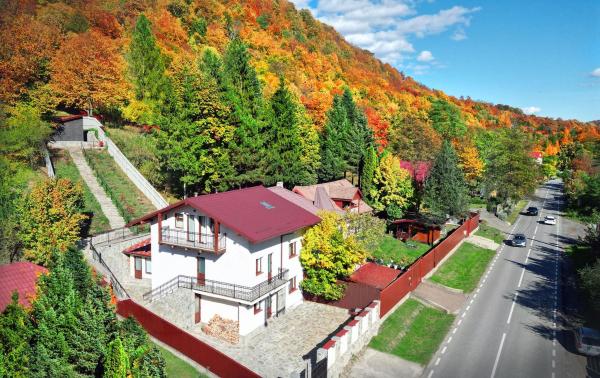 Casa Zânelor Slănic Moldova - Slănic Moldova