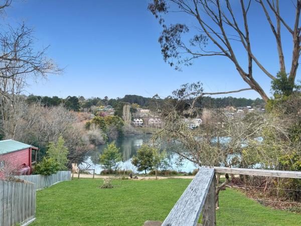 Cara Cottage On The Lake With Fireplace - Daylesford