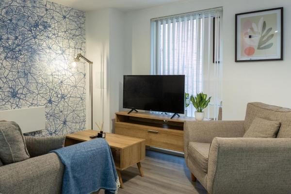 Central Manchester Spacious Apartment With Free Parking - Manchester