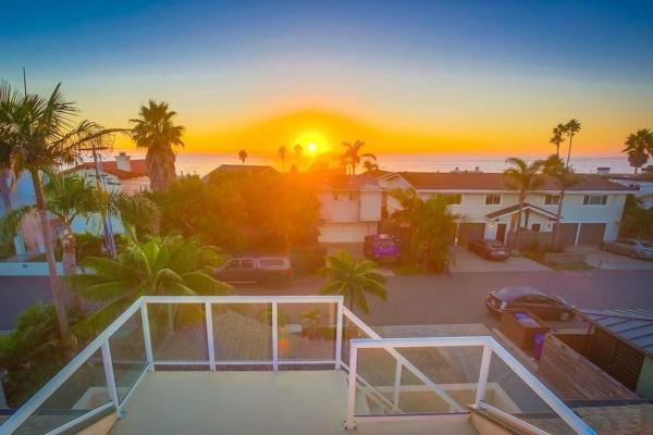 Grandview 2 - Encinitas, CA