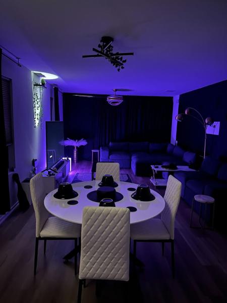 Cozy Stay With Pool Relax With Easy Access To Highway - San Marcos, TX