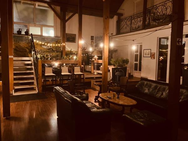 Lovely Garden Small Apartment - Novi Sad