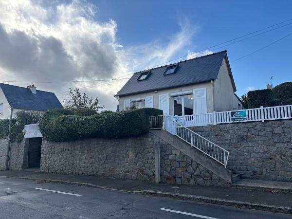 A 800 Metres De La Plage, Maison De Vacances, Parking, Terrasse - Plérin