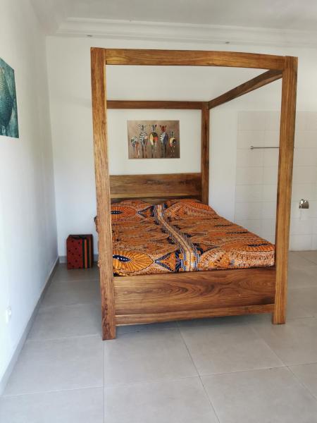 Chambre Avec Piscine Proche Mer,5 Mn De Cap Skirring ,Proche Senegaulois - Sénégal