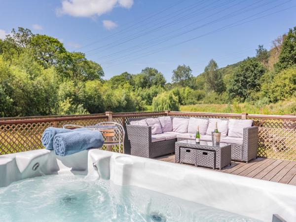 Waterside Lodge One - Uk33351 - Bradford