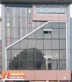 Hotel Taj Parkway - Agra