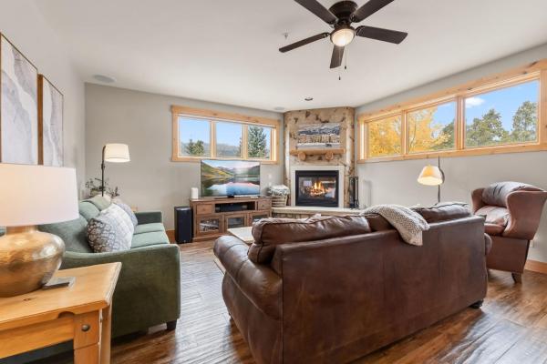 Walk To Main Street Hot Tub Gym And Game Room - Breckenridge, CO