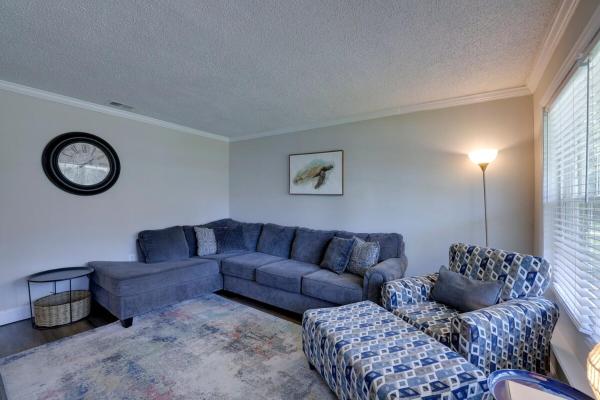 Savannah Historic Charm 4 Bedroom - Pooler, GA