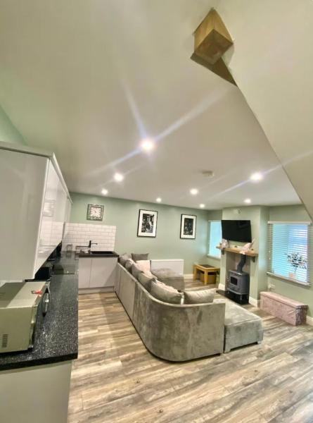 Cosy Three Bedroom House In Ballingarry Limerick Near Adare - County Clare