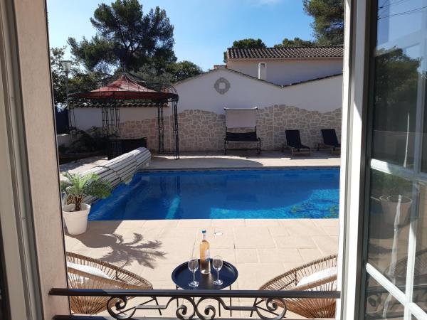 Suite Indépendante 4 éToiles Dans Villa Avec Piscine - Le Luc