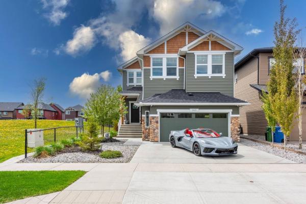 The Hidden Gem - Airdrie