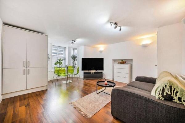 Central 2-bed, 2-bath Apartment - Harrogate