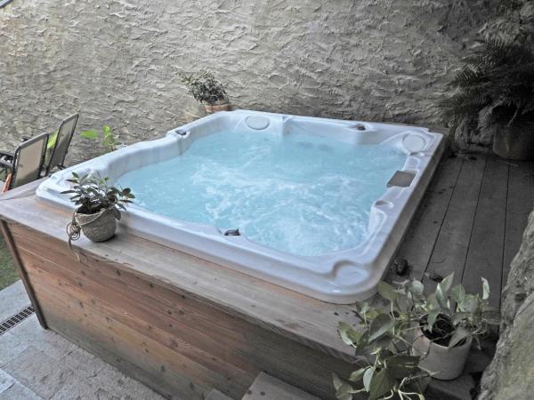 Green Chalet Scalotta - Private Garden With Jacuzzi And Spa - Dervio